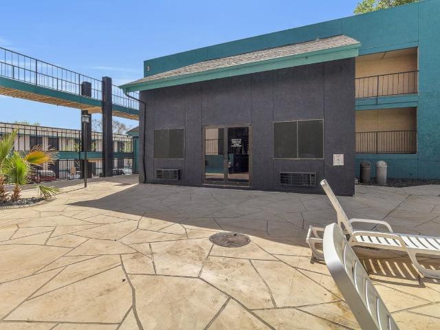 Station at Elm Creek 2 Bedroom Apartment for Rent at 5050 Fredericksburg Rd, San Antonio, TX 78229