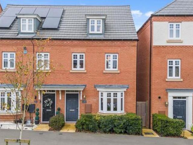Station Avenue, Houlton, 3 Bedroom Semi detached