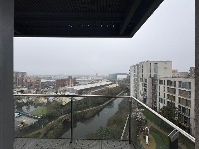 Station Approach, Hayes UB3, 2 bed flat to rent, £2,150 pcm | PrimeLocation