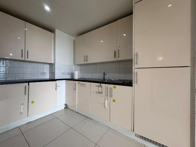 Station Approach, Hayes UB3, 2 bed flat to rent, £2,150 pcm | PrimeLocation