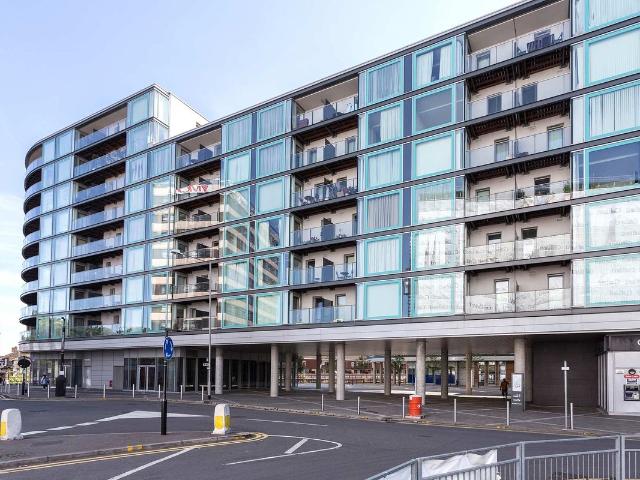 Station Approach, Hayes UB3, 2 bed flat to rent, £2,200 pcm | PrimeLocation