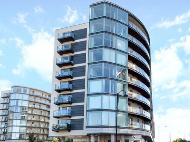 Station Approach, Hayes, 2 Bedroom Apartment