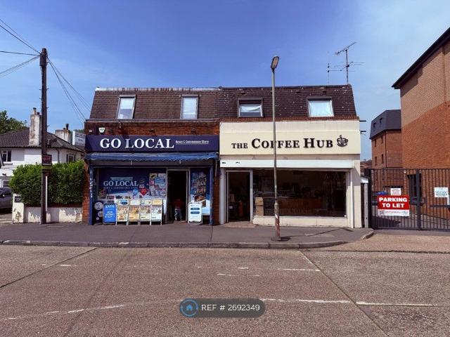 Station Approach, Staines Upon Thames TW18, 1 bed flat to rent, £1,099 pcm | PrimeLocation