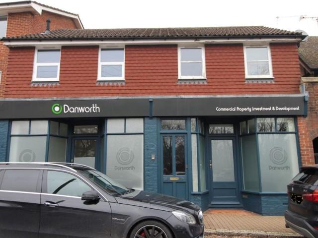 Station Approach West, Hassocks, BN6