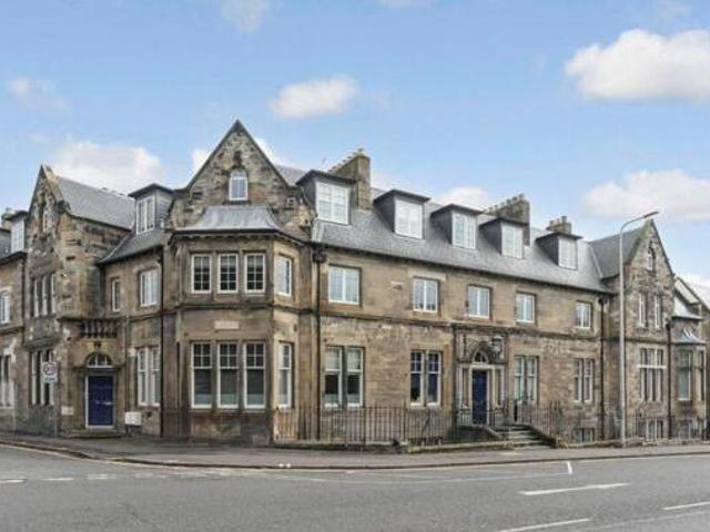 Station Court, Bennochy Road, 2 Bedroom Flat