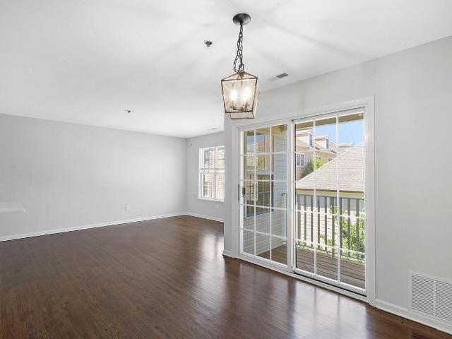 STATION COURT L.L.C. 2 Bedroom Apartment for Rent at 239 Sherman Ave, Berkeley Heights, NJ 07922