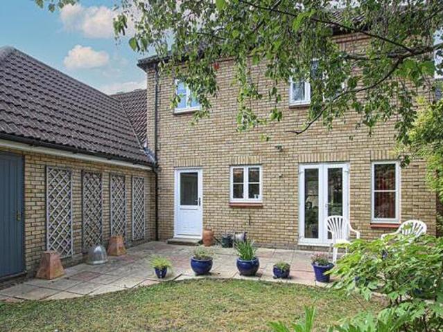 Station Gate, Burwell, 4 Bedroom Link
