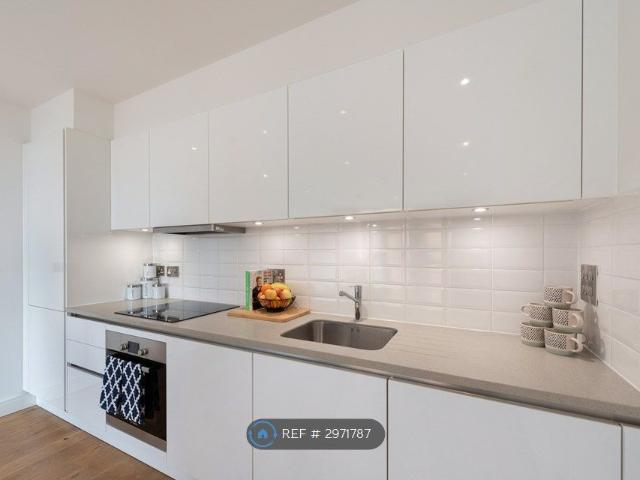 Station Grove, Wembley HA0, 1 bed flat to rent, £1,850 pcm | PrimeLocation