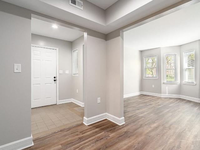 Station House Apartments 2 Bedroom Apartment for Rent at 1509 S 6th St, Louisville, KY 40208 University