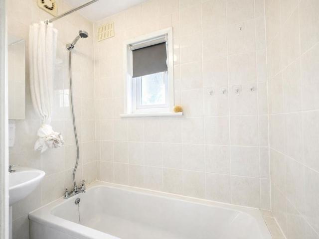 Station Lane, Hornchurch RM12, London