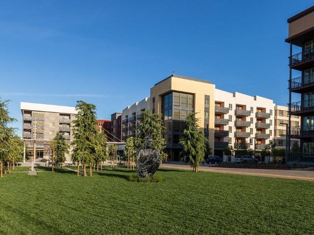 Station Park Green 1 Bedroom Apartment for Rent at 430 Station Park Cir, San Mateo, CA 94402 Hayward Park