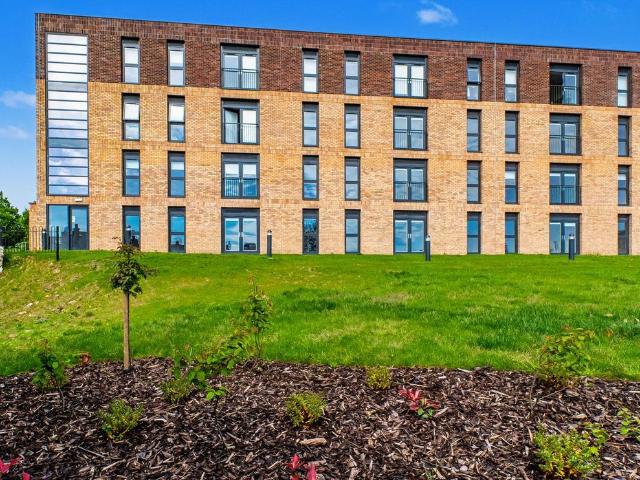 Station Quarter, Hunslet House, Corby NN17, 1 bed flat to rent, £1,035 pcm | PrimeLocation