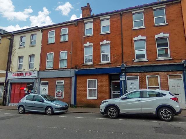 Station Road, Aldershot GU11, 3 bed flat to rent, £1,275 pcm | PrimeLocation