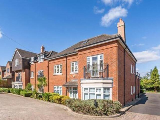 Station Road, Apartment,2 Bedroom Flat