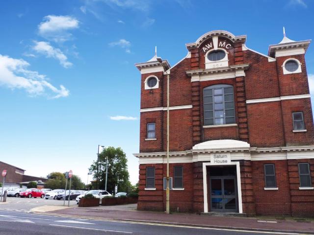 Station Road, Ashford TN23, 1 bed flat to rent, £875 pcm | PrimeLocation