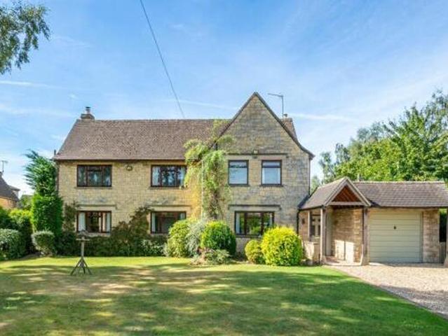 Station Road, Bourton on the water, 4 Bedroom Detached