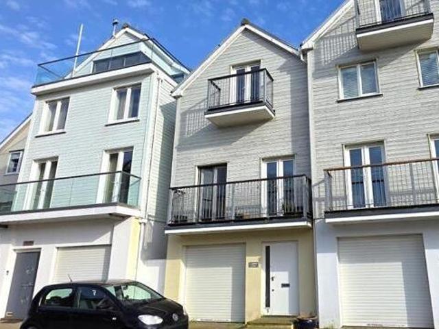 Station Road, Bembridge, 3 Bedroom Terraced
