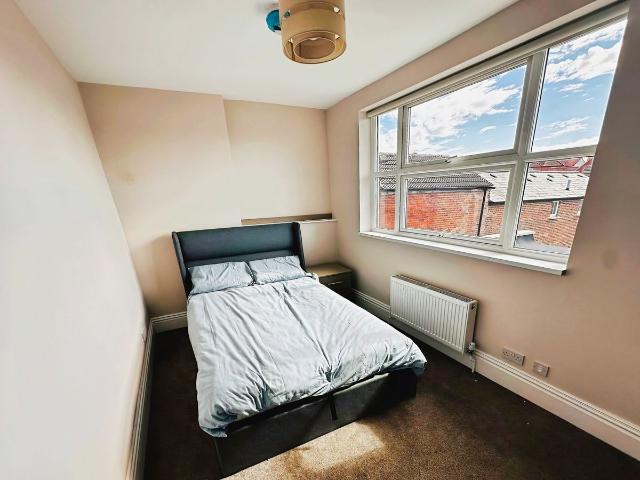 Station Road, Burnham On Crouch CM0, Room to rent, £800 pcm | PrimeLocation