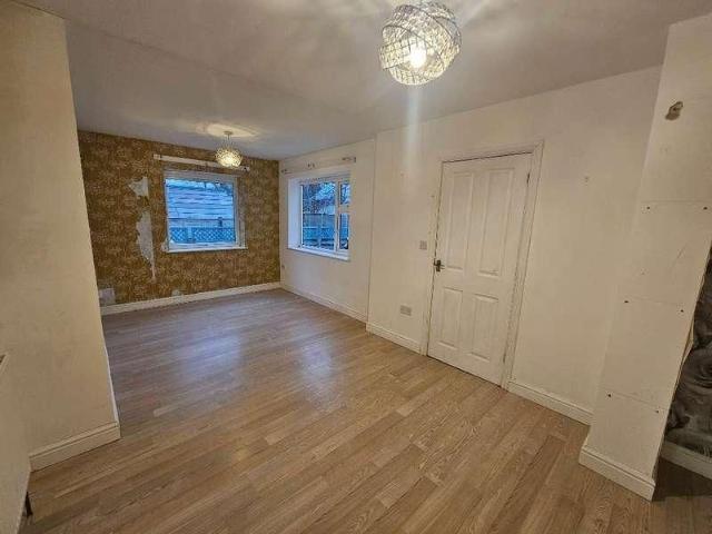 Station Road, Desborough, Northants, NN14