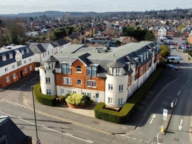 Station Road, Egham, Surrey TW20, 2 bed flat to rent, £1,600 pcm | PrimeLocation
