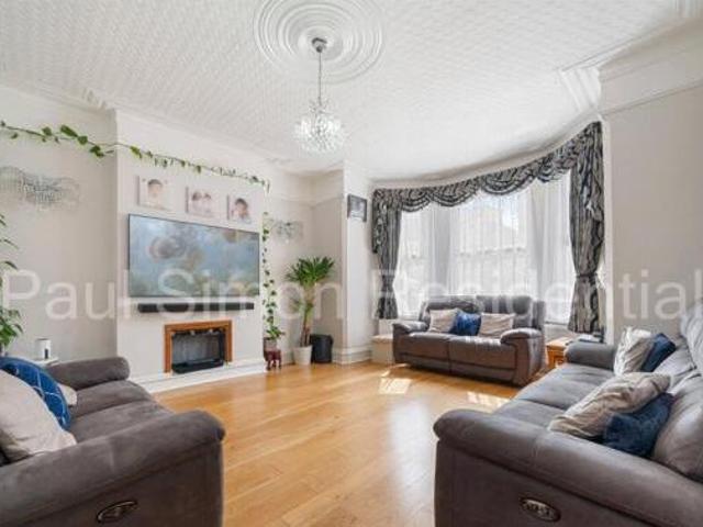 Station Road, Finchley Central, 6 Bedroom Semi detached