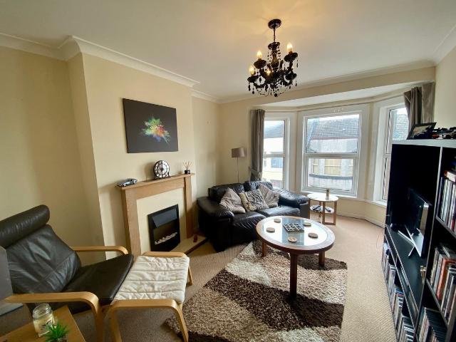 Station Road, Keyham, Plymouth PL2, 2 bed flat to rent, £900 pcm | PrimeLocation