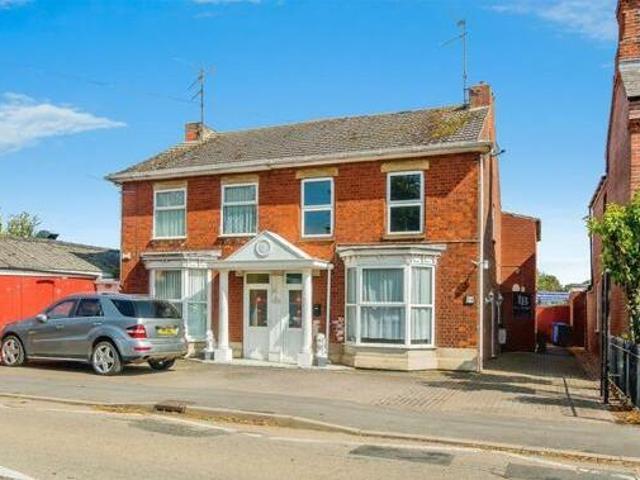 Station Road, Kirton, 3 Bedroom Semi detached