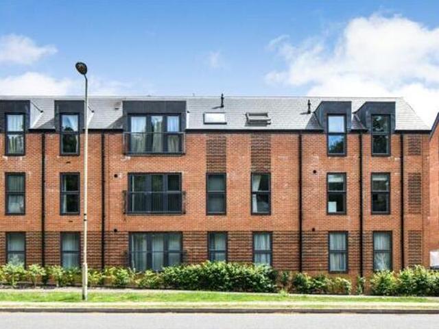 Station Road, Hook, 2 Bedroom Apartment