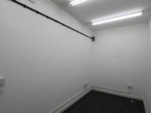Station Road, Hayes, Commercial Property For