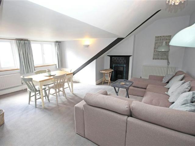 Station Road, Harpenden, Hertfordshire, AL5 4SE