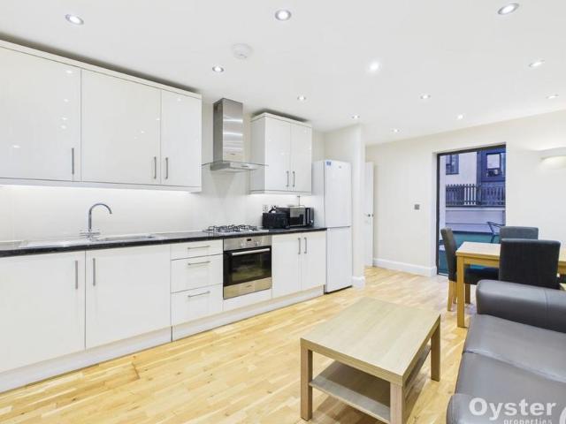 Station Road, Harrow, HA1 2 bed flat to rent £2,000 pcm £462 pw