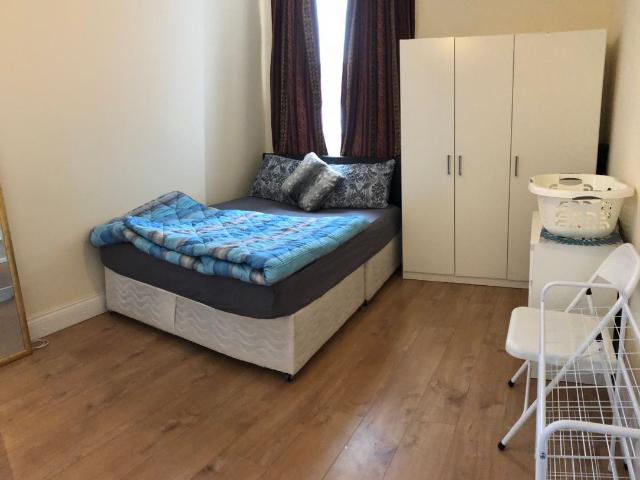 Station Road, Harrow HA1, Room to rent, £950 pcm | PrimeLocation