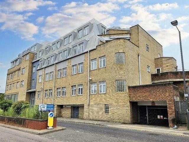 Station Road, Harrow, 2 Bedroom Flat