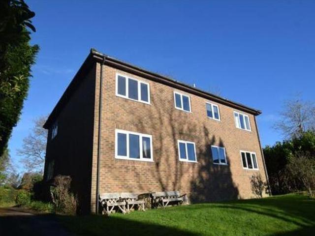 Station Road, Heathfield, 1 Bedroom Flat