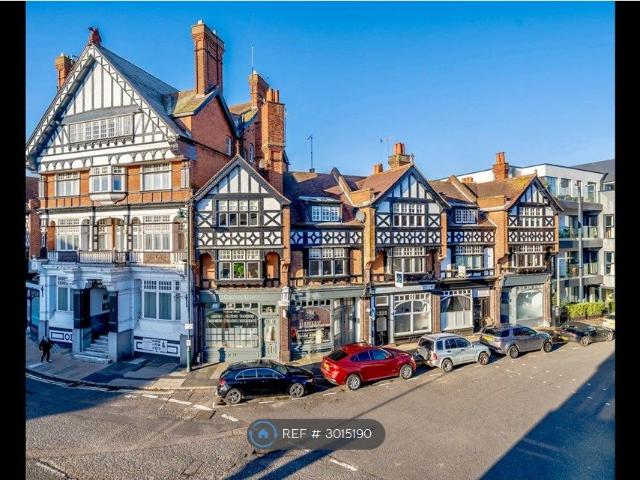Station Road, Henley On Thames RG9, 1 bed flat to rent, £1,250 pcm | PrimeLocation