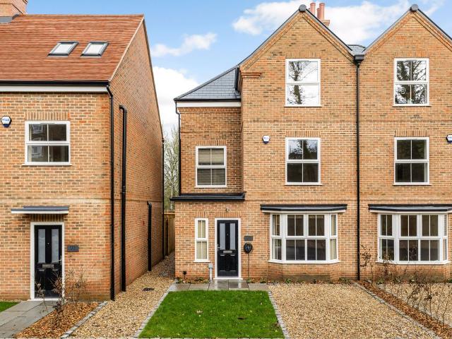 Station Road, Hungerford RG17, 4 bed town house to rent, £2,200 pcm | PrimeLocation