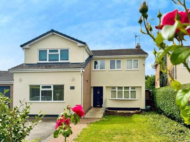 Station Road, Overton, 5 Bedroom Detached