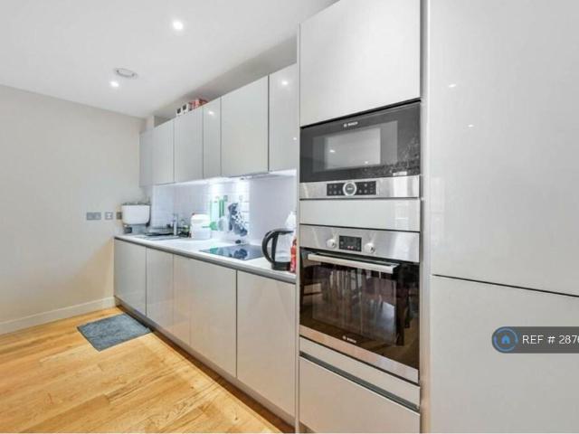 Station Road, Lewisham, SE13 2 bed flat to rent £2,100 pcm £485 pw