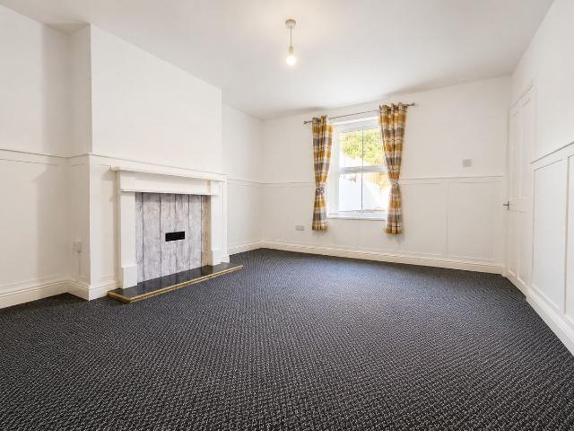 Station Road, Liverpool L34, 1 bed flat to rent, £725 pcm | PrimeLocation