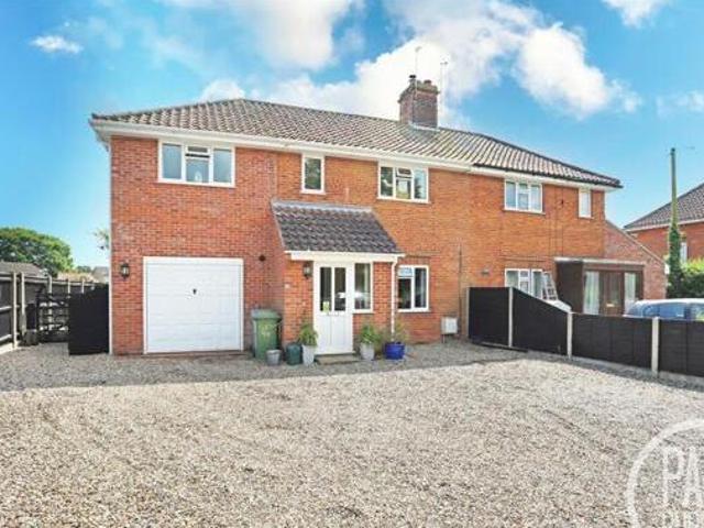 Station Road, Lingwood, 3 Bedroom Semi detached