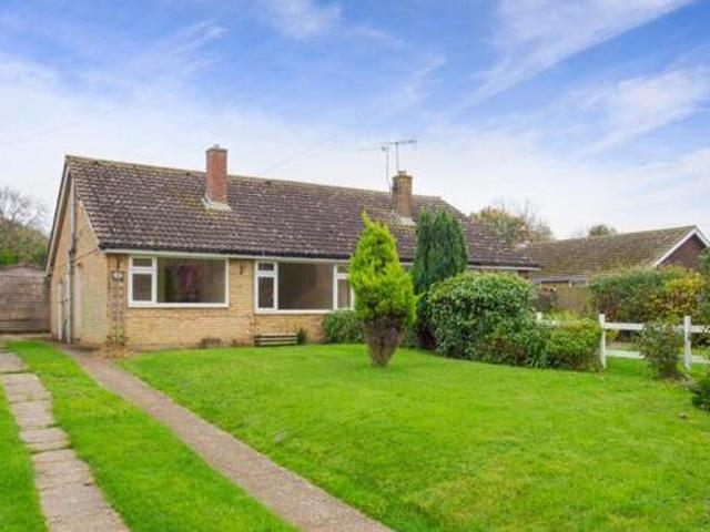 Station Road, Lyminge, 2 Bedroom Semi detached