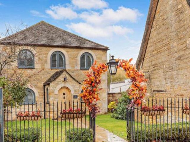 Station Road, Nassington, 4 Bedroom Detached