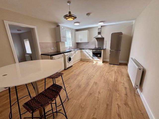 Station Road, Newcastle Upon Tyne NE12, 1 bed flat to rent, £800 pcm | PrimeLocation
