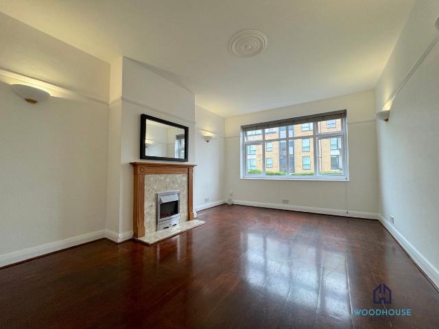 Station Road, Southgate N11, 1 bed flat to rent, £1,575 pcm | PrimeLocation