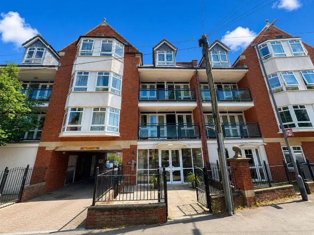 Station Road, Shirehampton BS11, 2 bed property to rent, £1,250 pcm | PrimeLocation