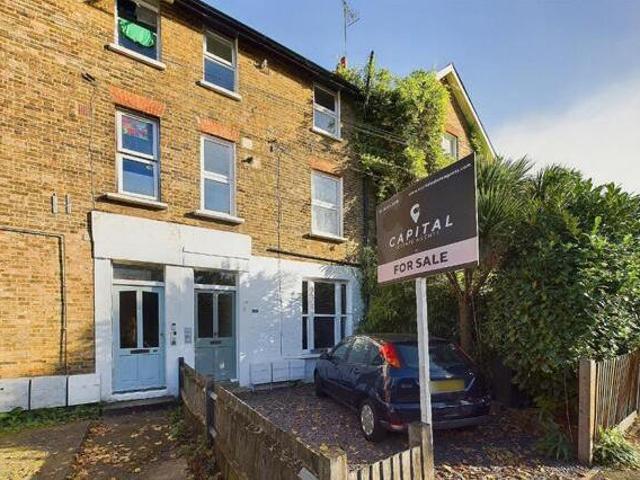 Station Road, Shortlands, 2 Bedroom Flat