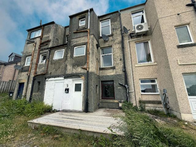 Station Road, Shotts ML7, 1 bed flat to rent, £450 pcm | PrimeLocation