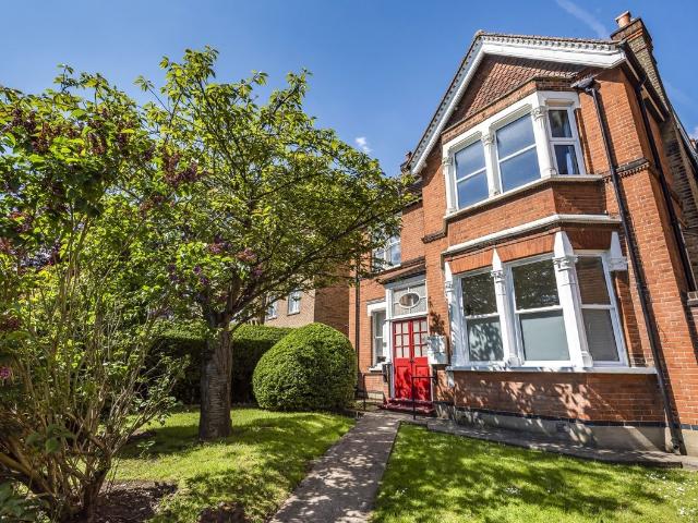 Station Road, Sidcup DA15, Studio to rent, £1,250 pcm | PrimeLocation