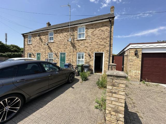 Station Road, St. Neots PE19, 2 bed end terrace house to rent, £1,300 pcm | PrimeLocation