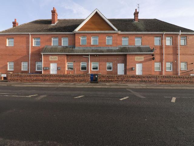 Station Road, Stainforth, Doncaster DN7, 2 bed flat to rent, £570 pcm | PrimeLocation